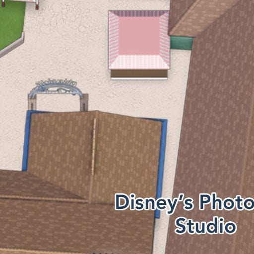 D-Tech on Demand Phone Accessories | Walt Disney World Resort